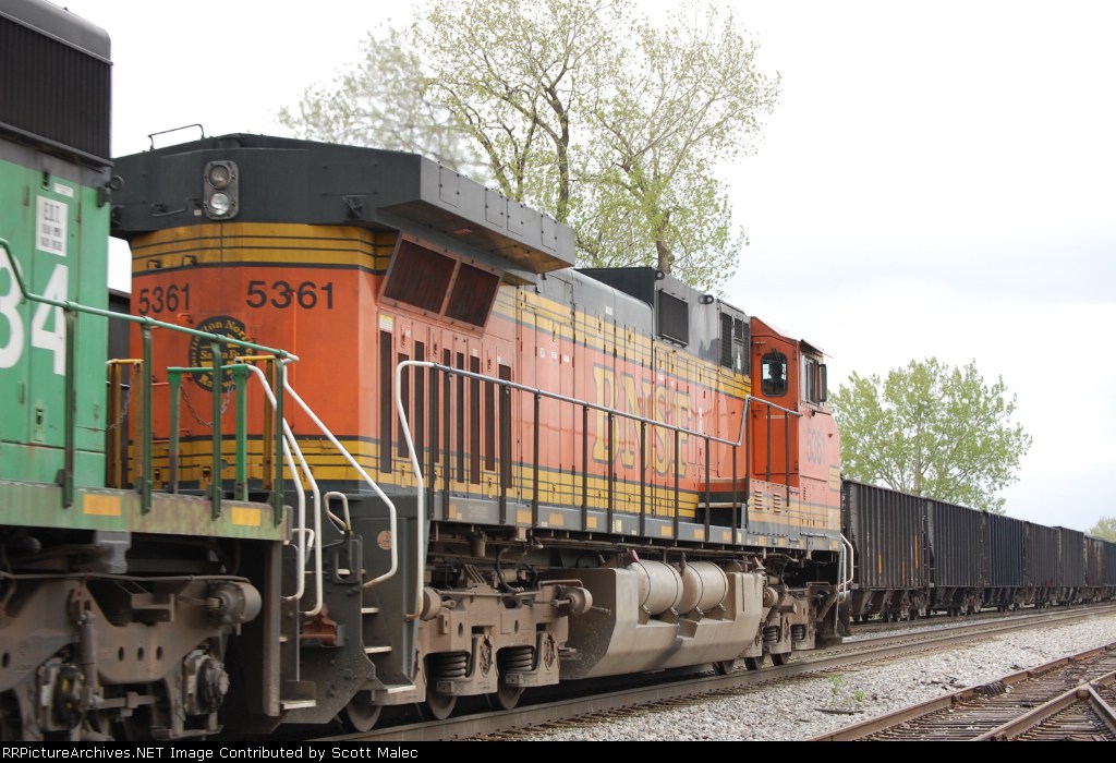 BNSF 5361